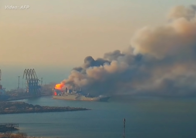Ukraine Updates: Russian Warship Moskva Sinks After Fire and Explosions ...